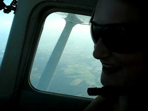 How to drive a plane - YouTube