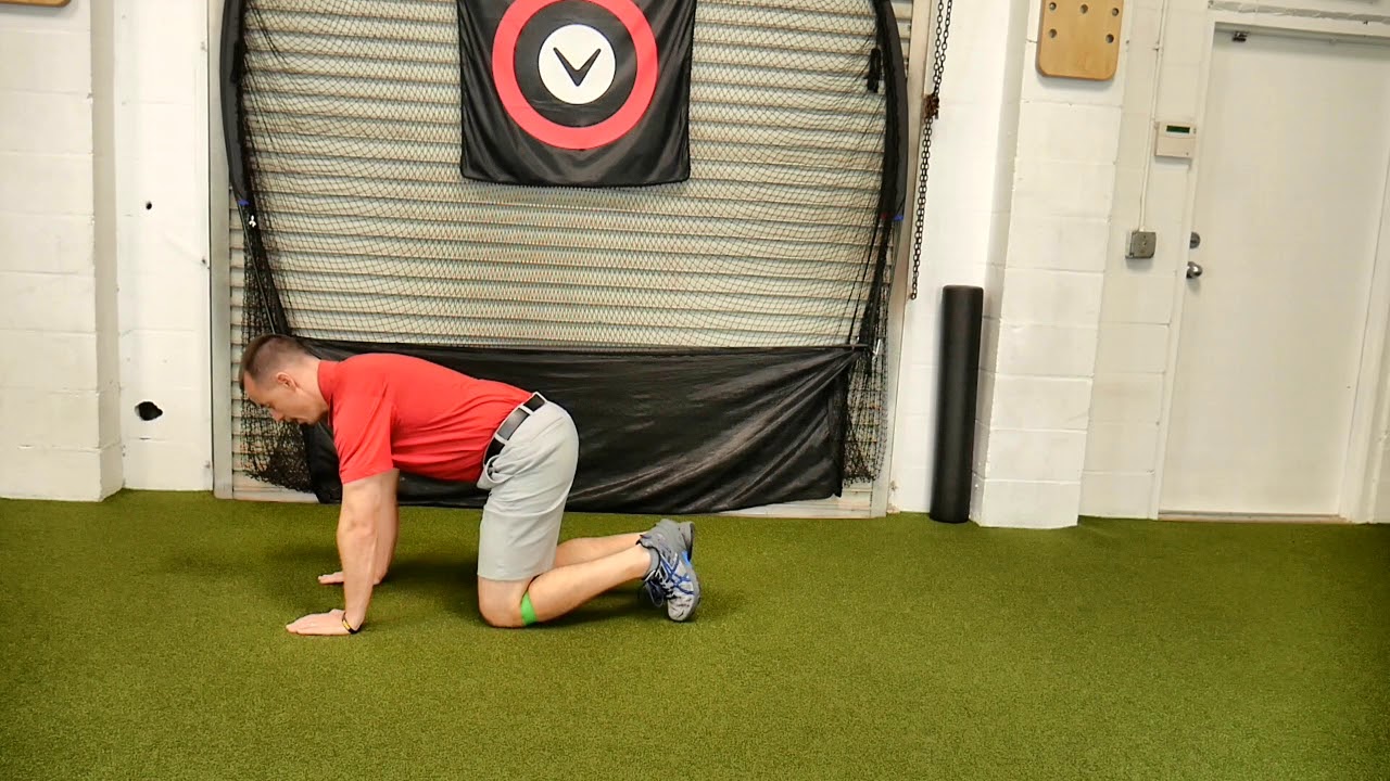 Quadruped Mini Band Hip Abduction Hold - YouTube