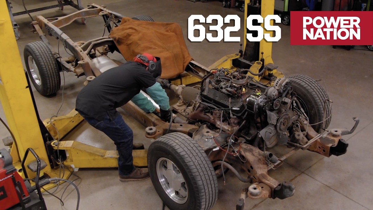 OBS 632 SS: Tearing Down to the Frame (Music City Trucks S5, E2) - YouTube