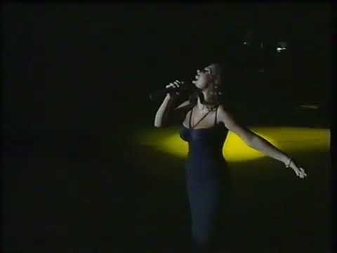 Nilüfer - Her Yerde Kar Var (Açıkhava Konseri 1995)