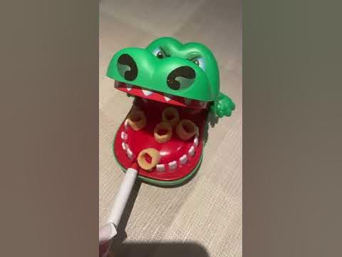 Croc eating Hula Hoops #asmr #viral #satisfying #trending #crocodile # ...
