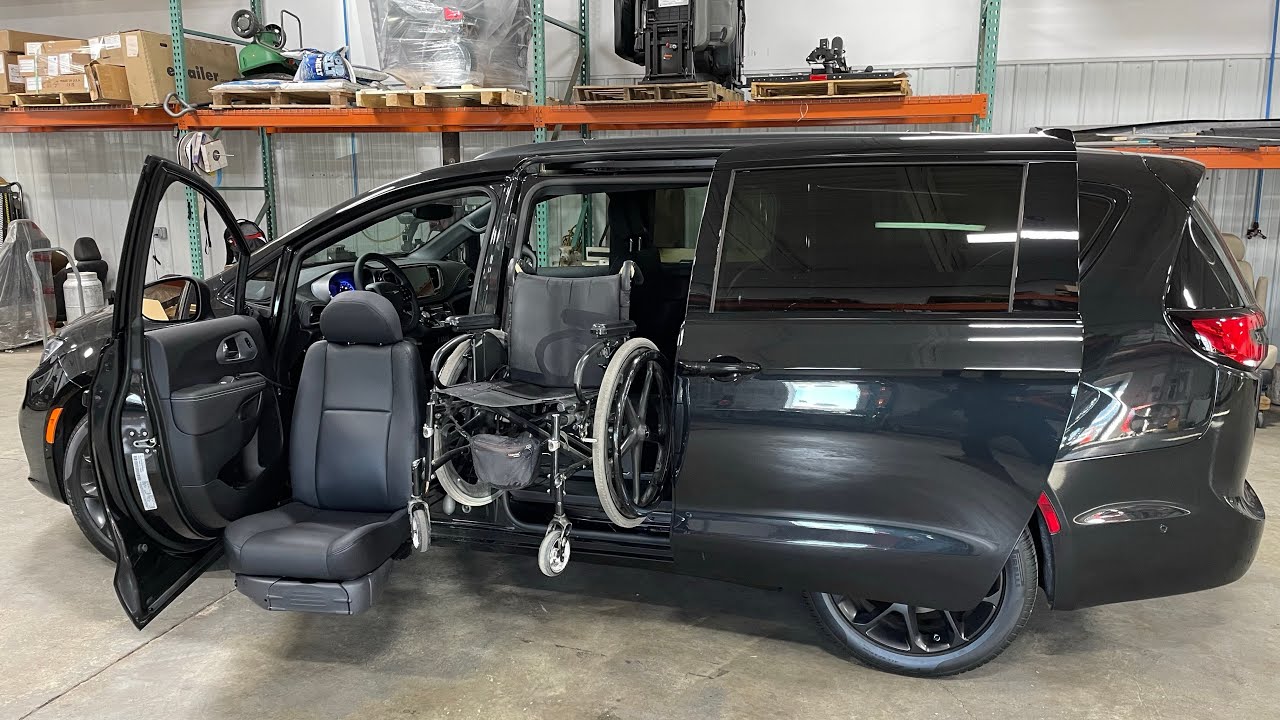2023 Chrysler Pacifica Wheelchair Accessible Van - YouTube