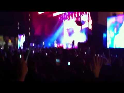 Eminem 3am live T-Vital - YouTube