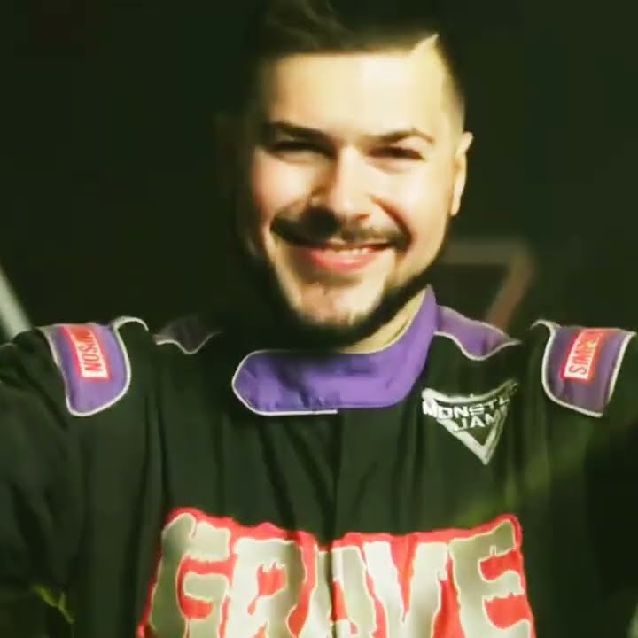 Tyler Menninga - Grave Digger (ONE OF THE BEST DRIVERS MONSTER TRUCKS ...