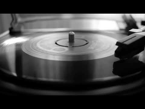 Yıldız Tezcan - Kışlalar Doldu Boşaldı - orijinal plak kaydı