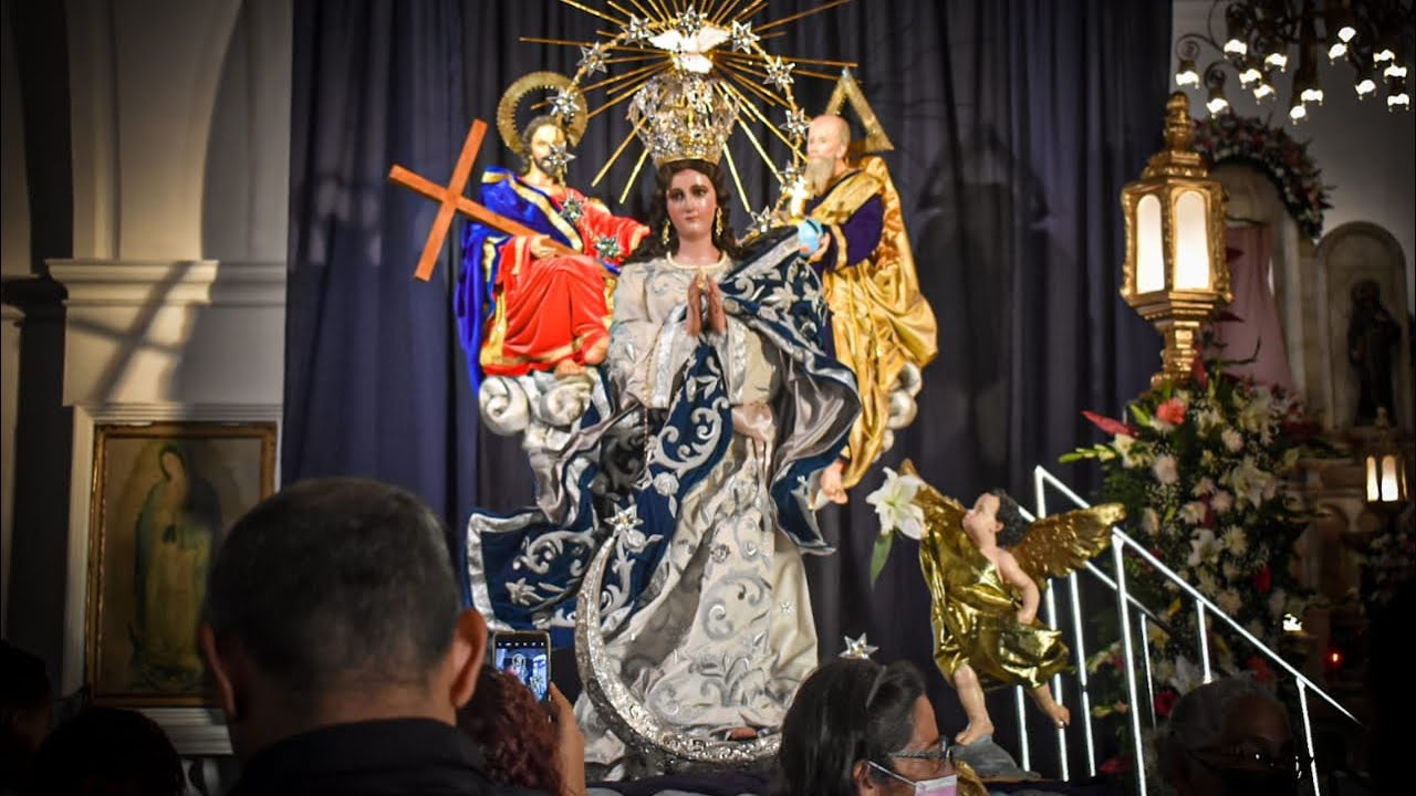 Procesión de la C.I Inmaculada Concepción de Atiquizaya, por coronación ...