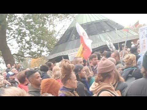 Stand UP X - YouTube