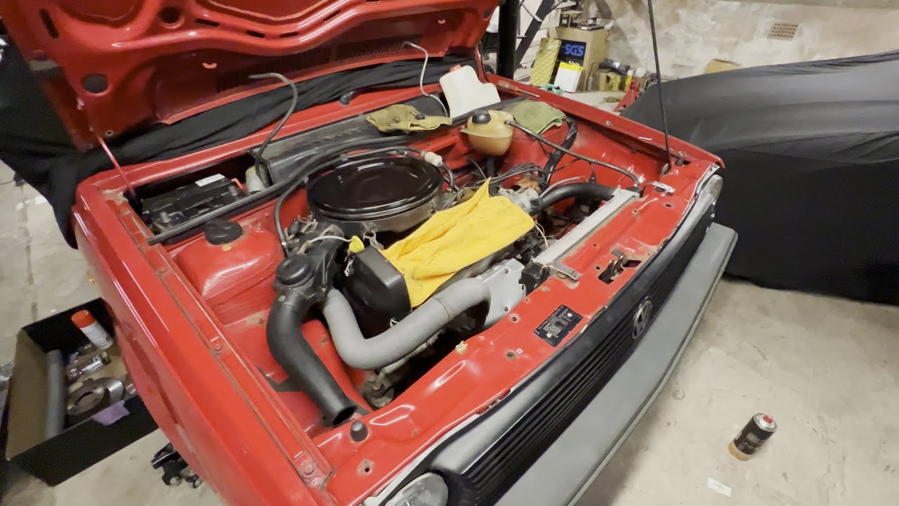 1989 VW Polo MK2 Project - Episode 3 (Engine bay updates) - YouTube