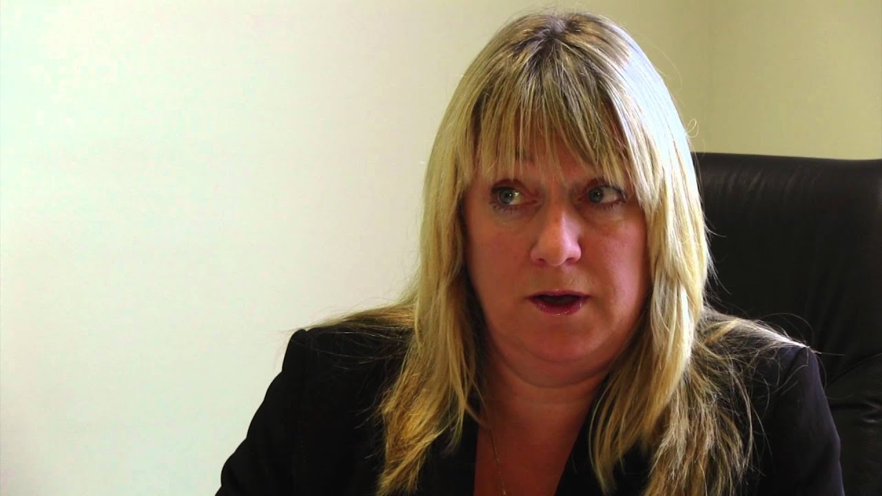 Lisa Holt's Instagram, Twitter & Facebook on IDCrawl