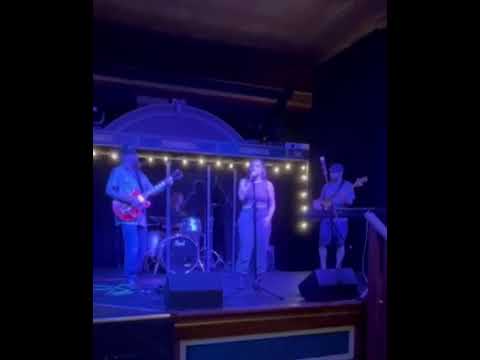 Tailor Lynn-“Lipstick Stain” live at The Ideal 7/14/24