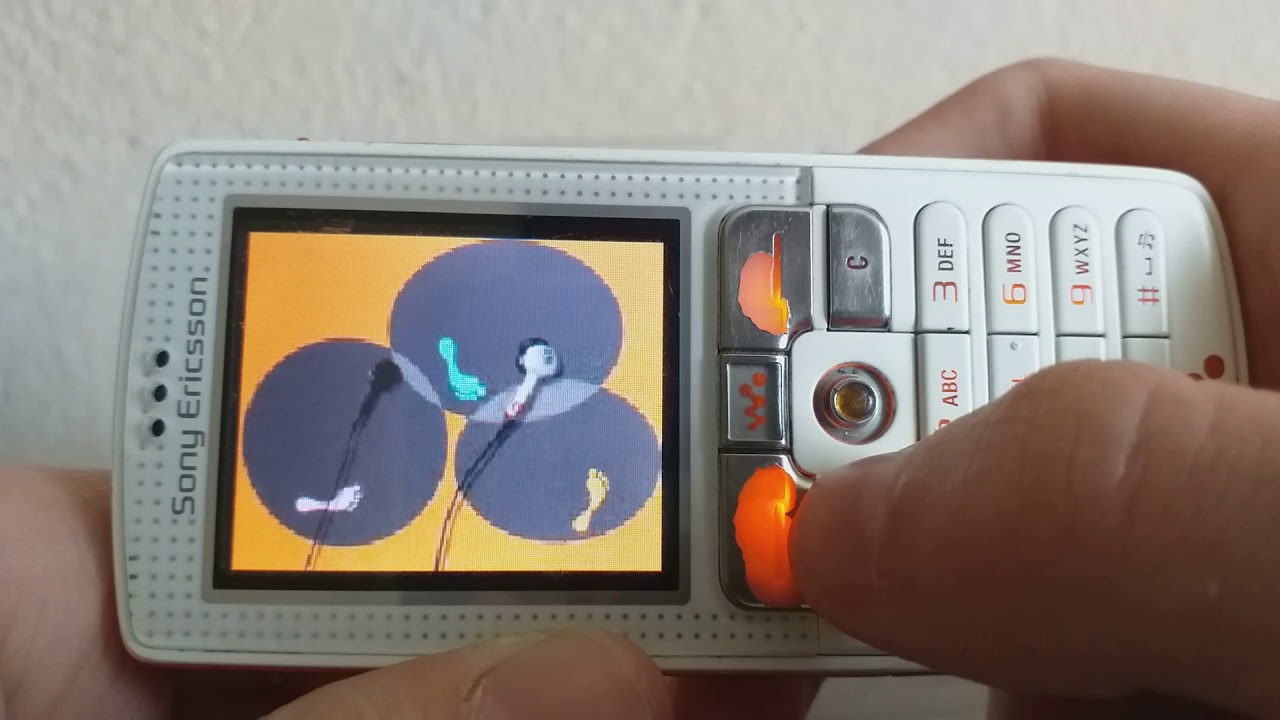 Recenzja telefonu Sony Ericsson W800i - YouTube