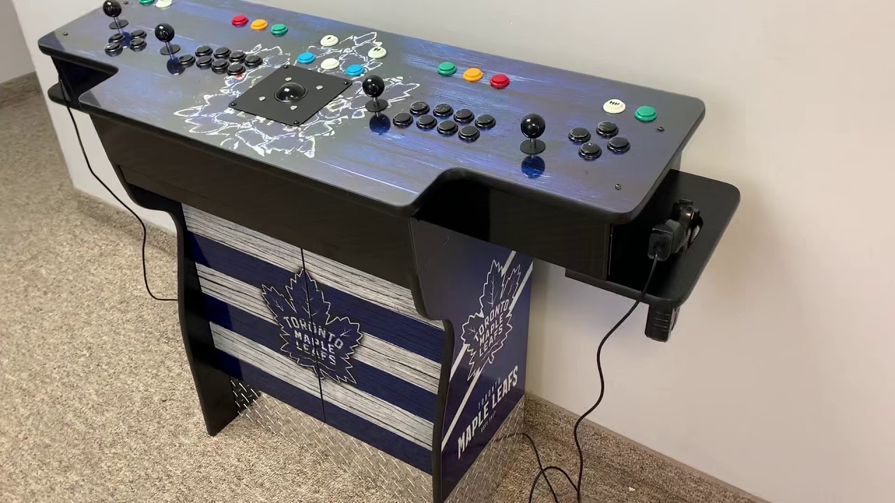 Custom Toronto Maple Leafs 4 Player Pedestal You