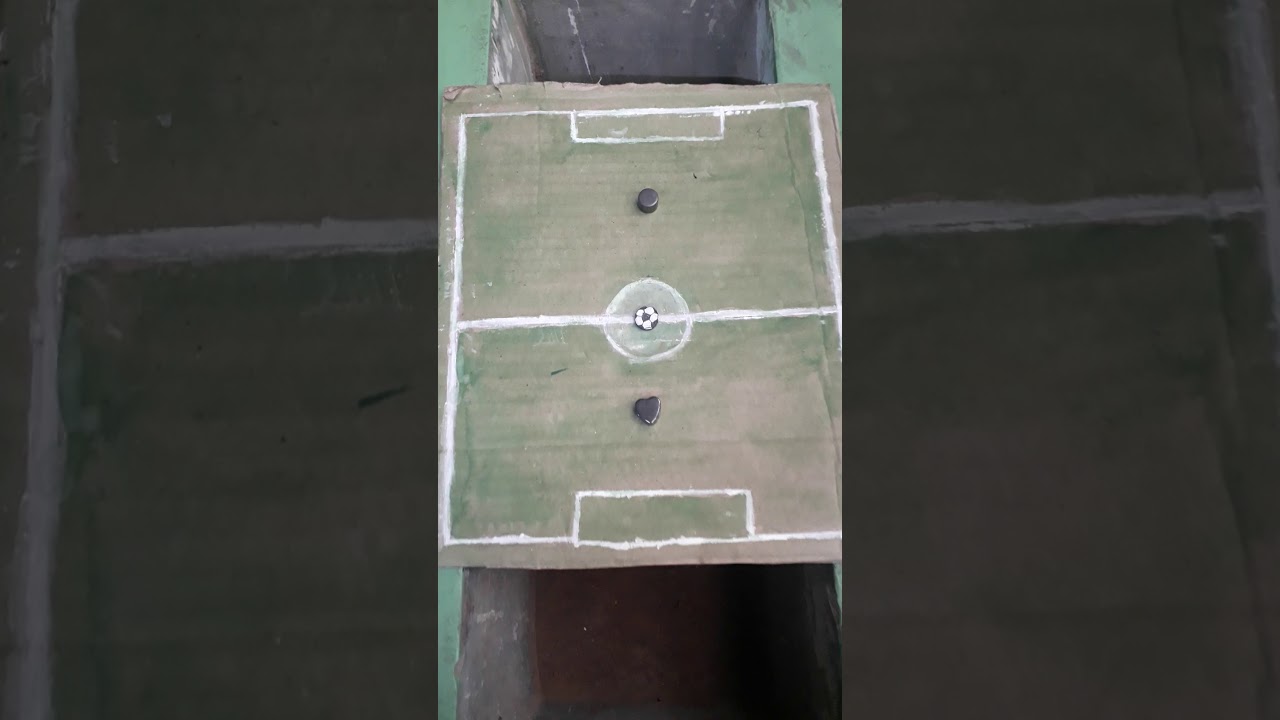 Magnetic game....Magnetic football - YouTube