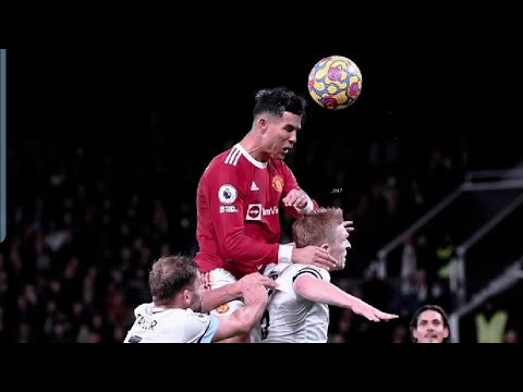 C.Ronaldo unbelievable jump power - YouTube