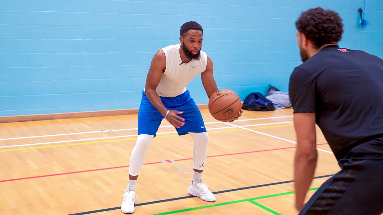 Playing Basketball For The First Time! - YouTube