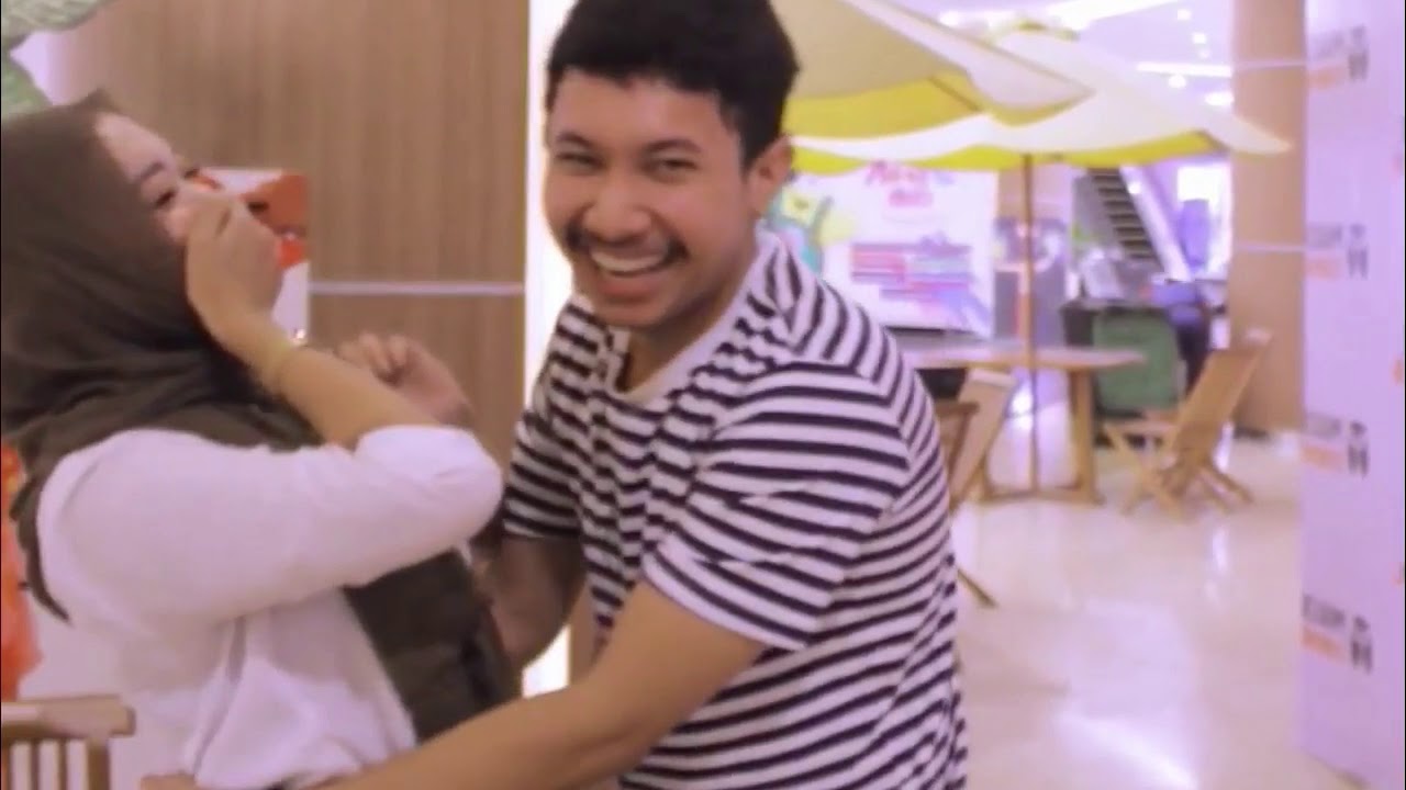 PUTRI WANANDA DAN JAMIL HANAFI - YouTube