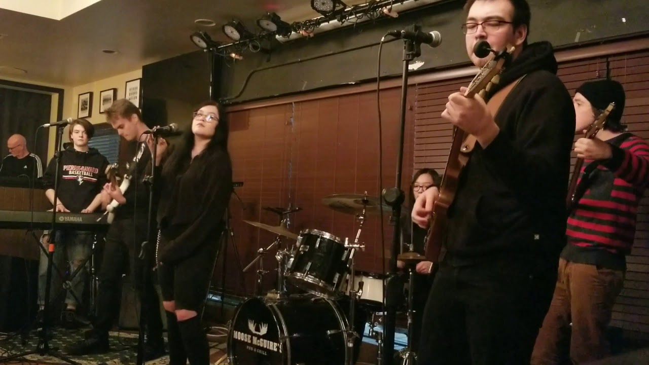 Moonage Daydream - YouTube