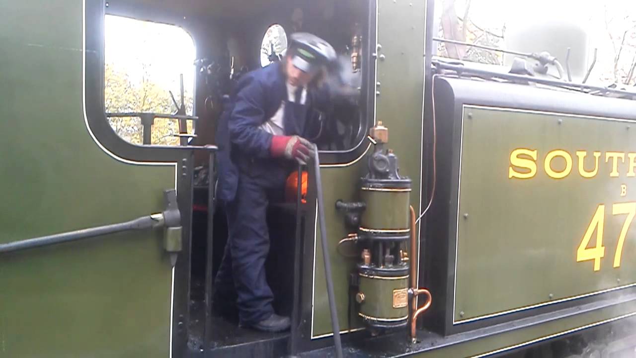 LB&SCR E4 class at the bluebell raialway 29/10/14 - YouTube
