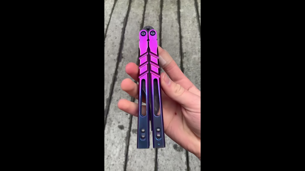 Perfect BRS alpha beast (Balisong tricks) - YouTube