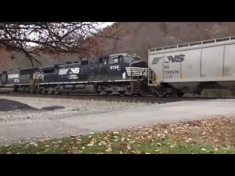 Standard SD70 Leads NS 51Z - YouTube