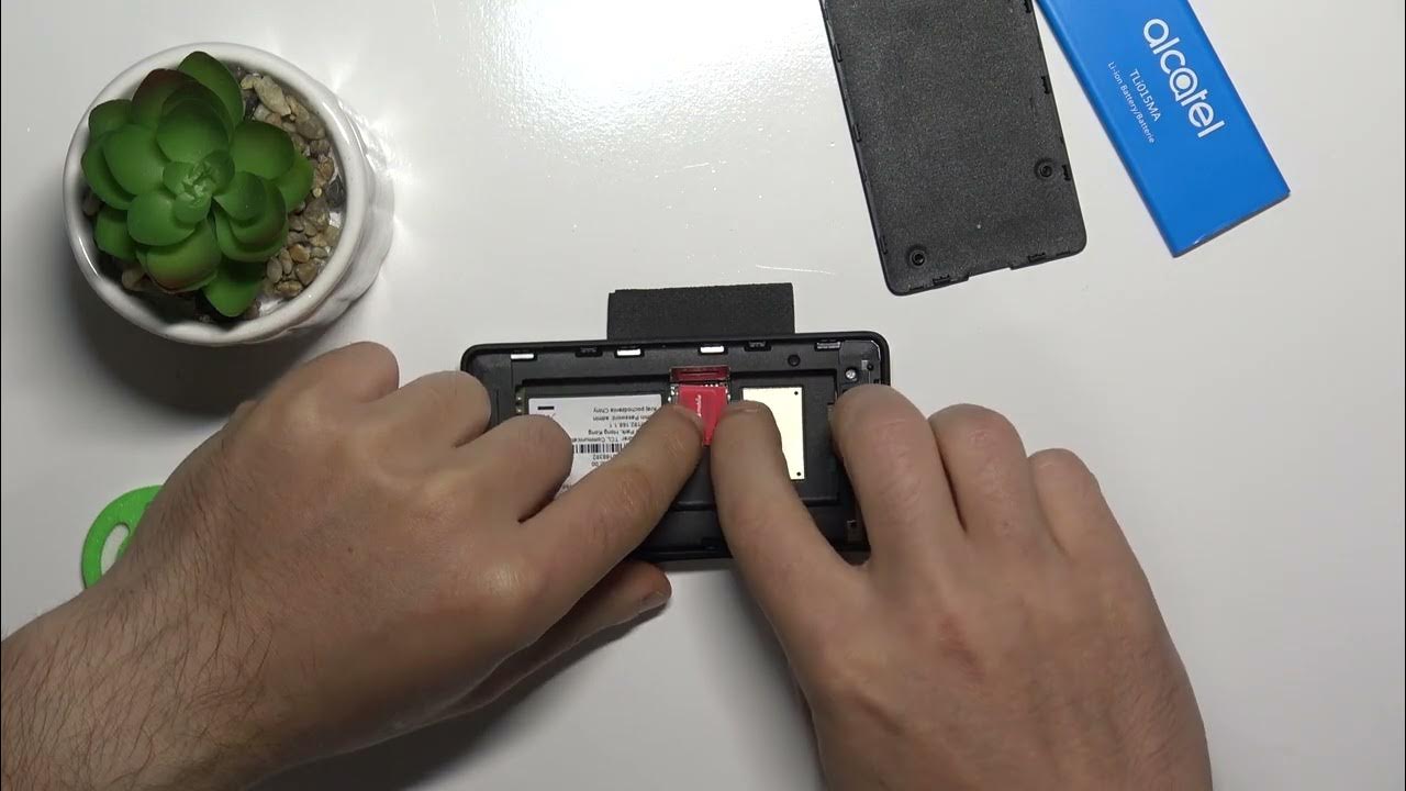 How to Insert SIM Card into TCL LinkZone LTE Router Modem - Install SIM Card In TCL Portable ...