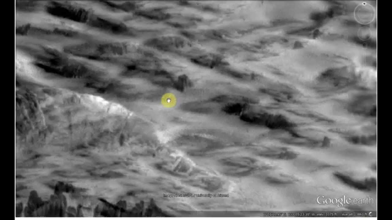 The towers on Mars just in for April 2015 - YouTube