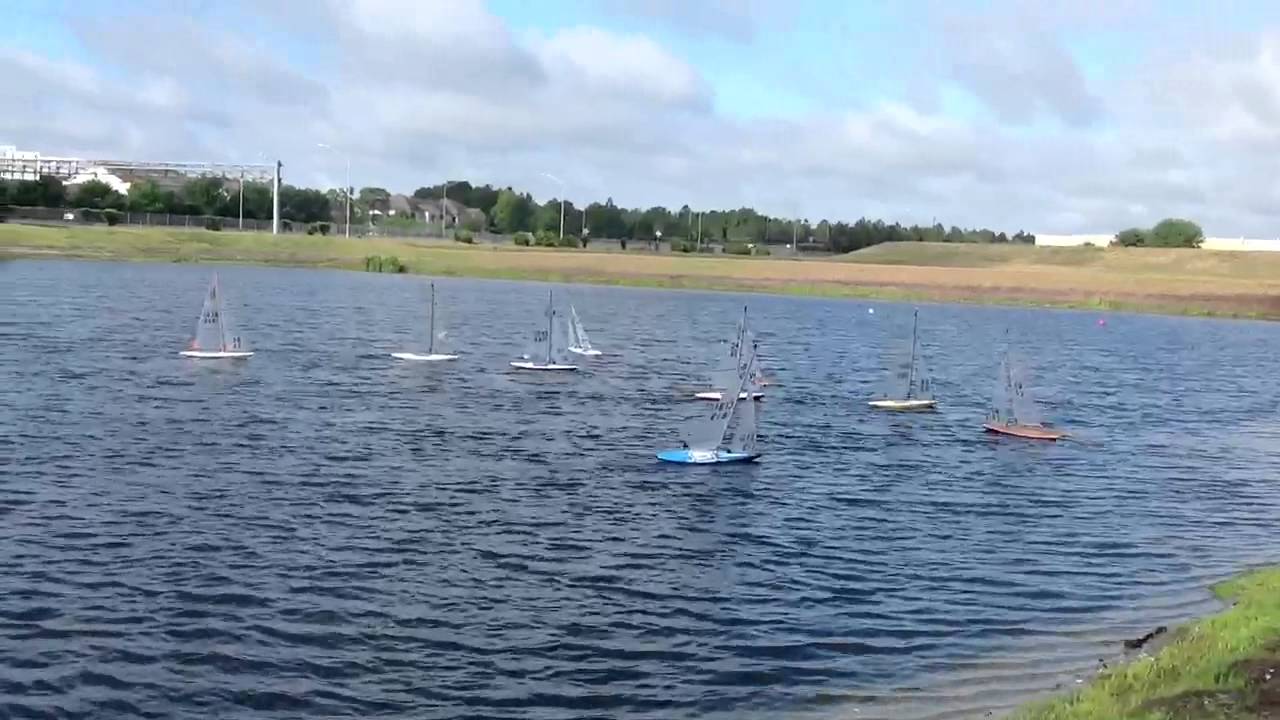 EC-12 RC Sailboat Regatta in Orlando, Fl - YouTube