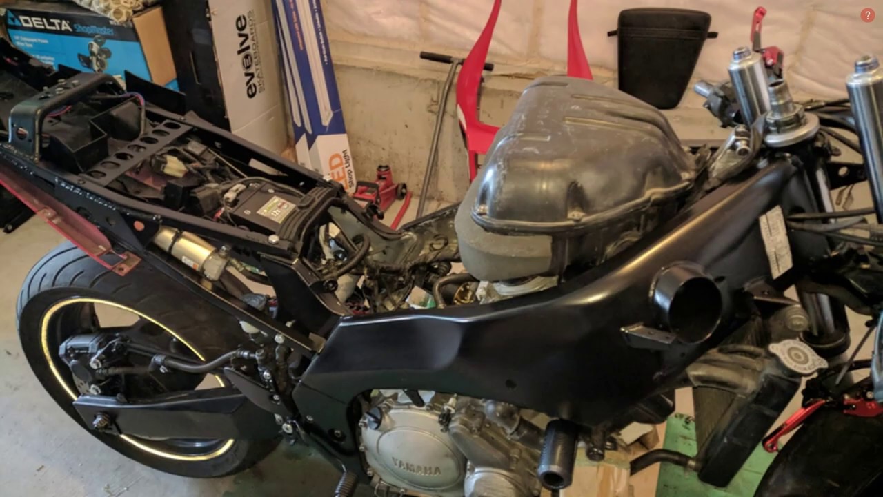 Yamaha YZF600r streetfighter build #1 - YouTube