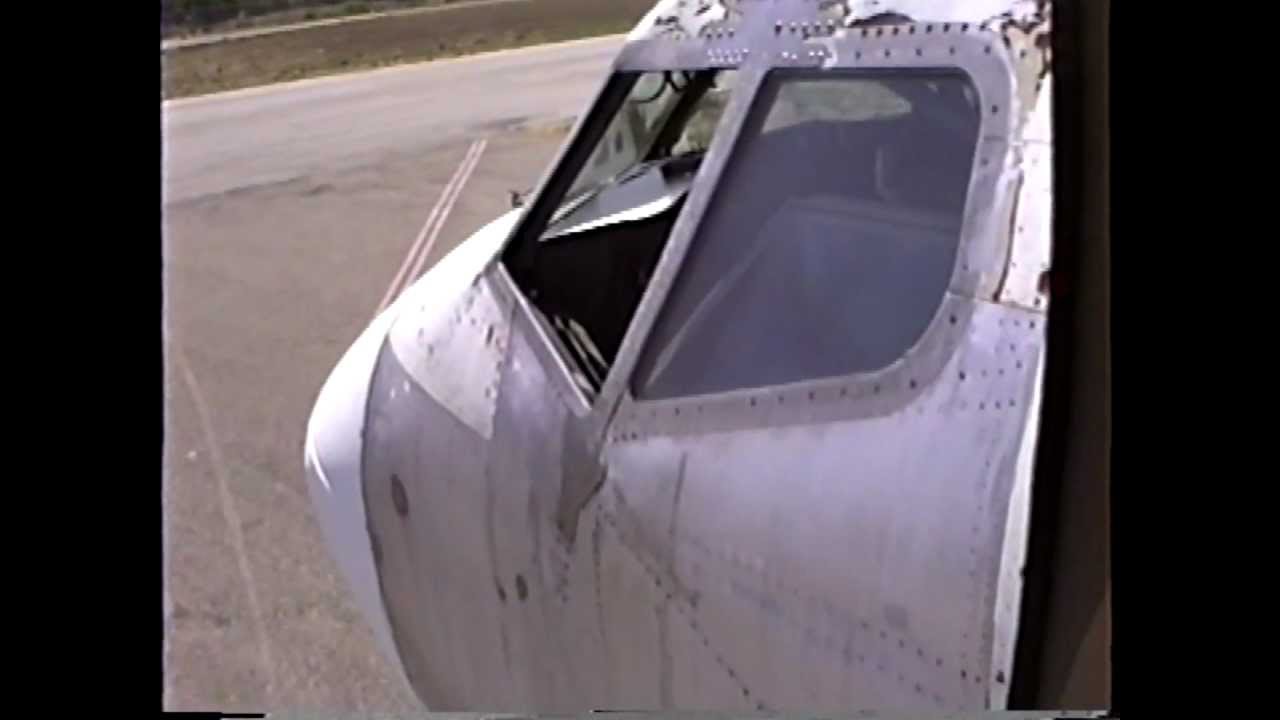 Exterior & Flight Deck Footage of a Classic Boeing 727-227/Adv - YouTube