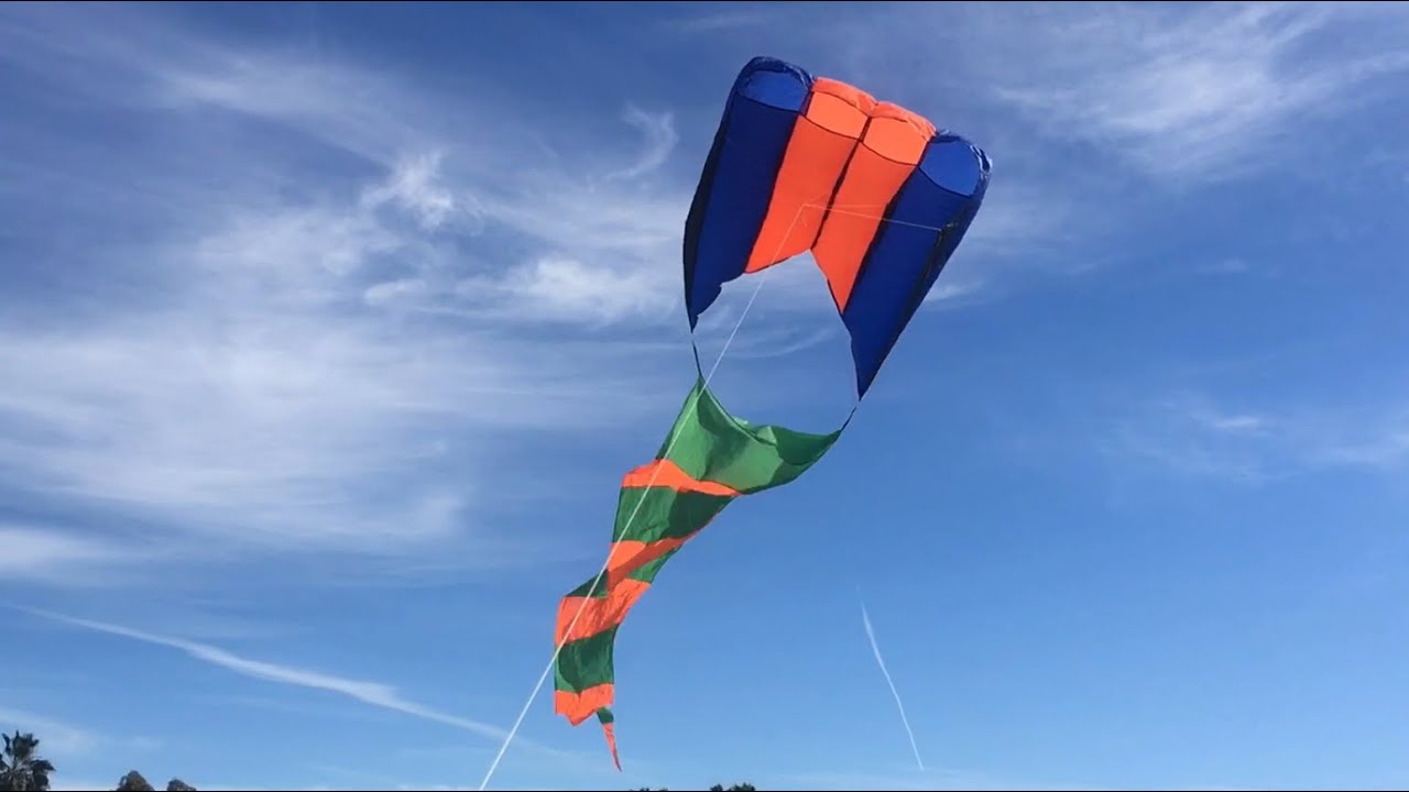 Flowform 16 - A kite that is portable, reliable, and an easy flyer ...