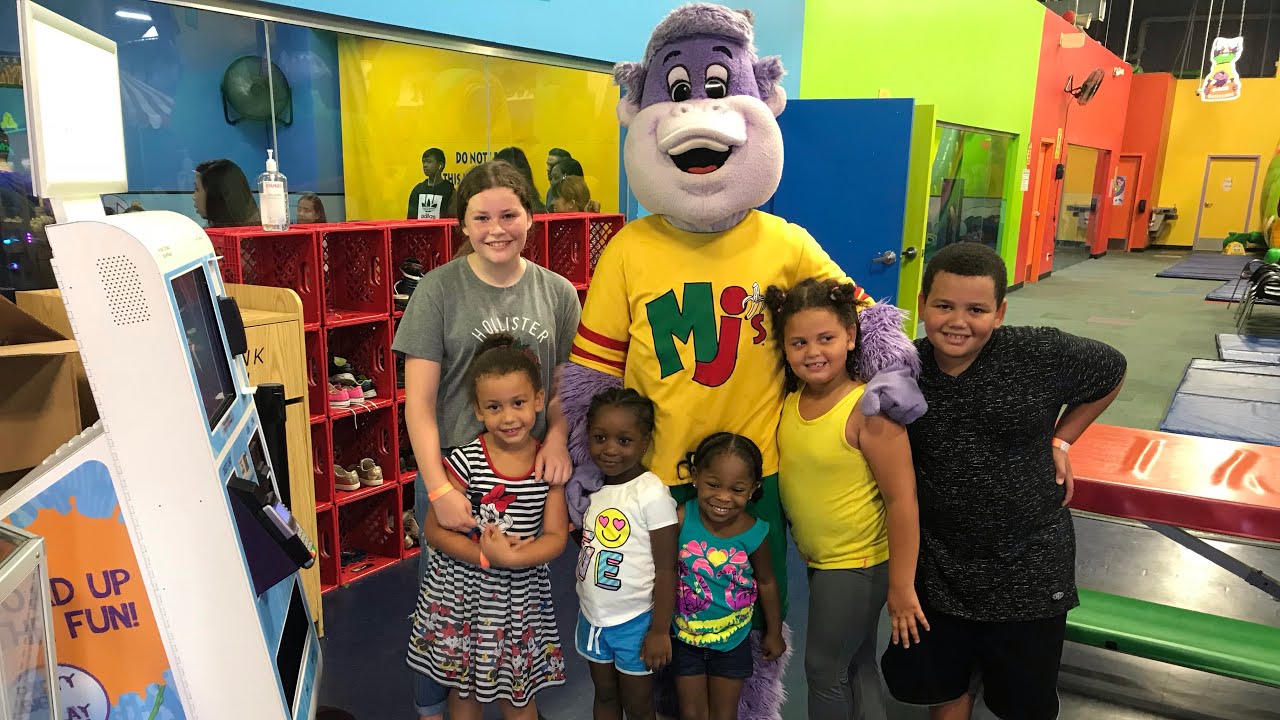 Our adventure at Monkey Joes // Also our First Video - YouTube