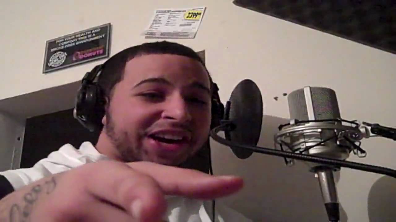 Velly Velz Ft. Frankie Bad Lungz - I Come By (Prod. By Beam) - YouTube