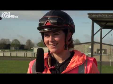 Emily Farr shows us Letmeby's preparation for the Ann Browne Racing Steeplechase