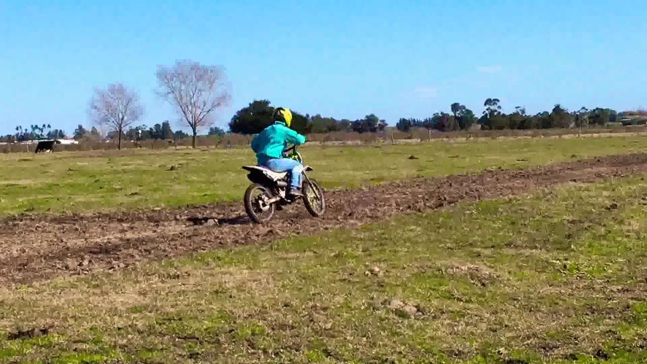 baccio x3m 150 cc - YouTube
