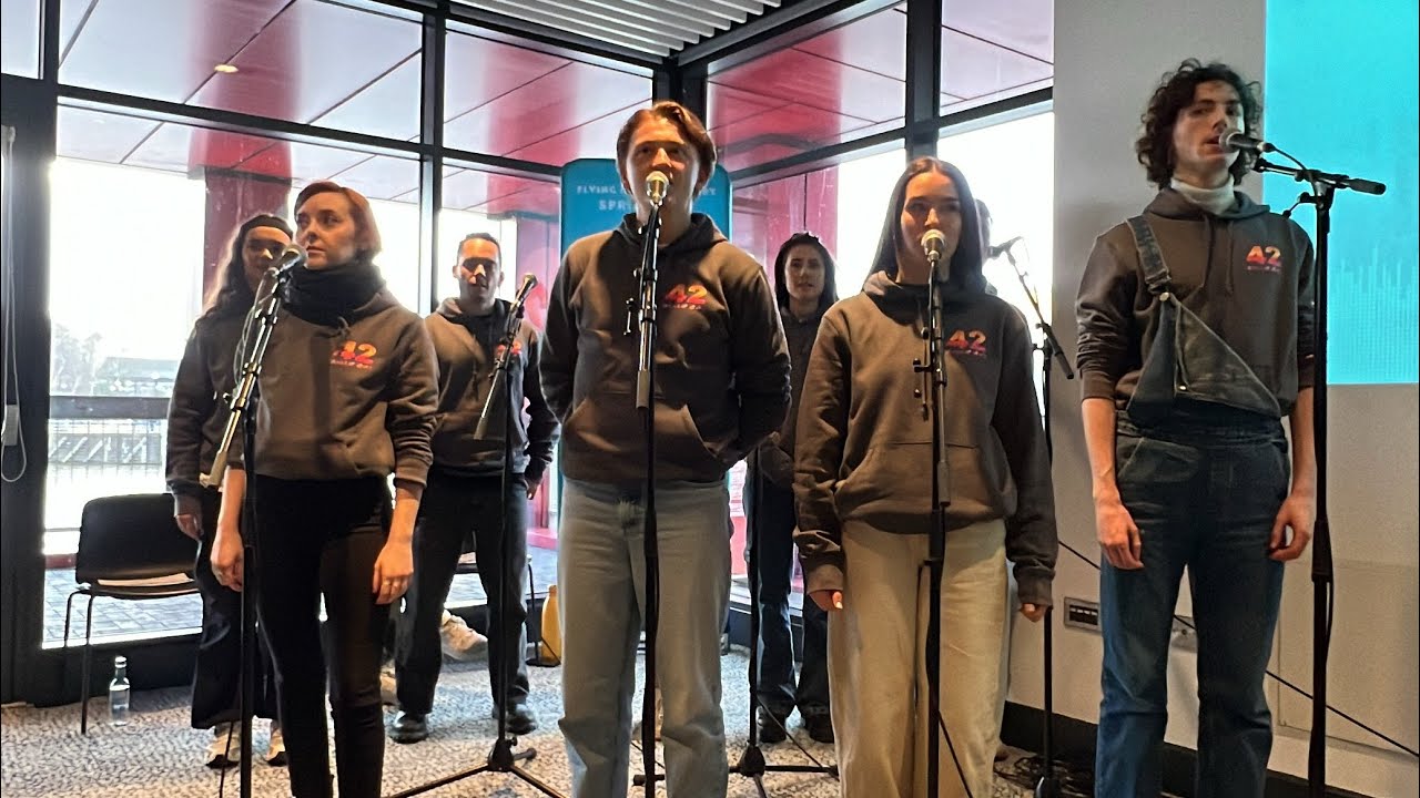 42 Balloons - New Musical Press Launch - 42 Balloons & A Lawn Chair ...