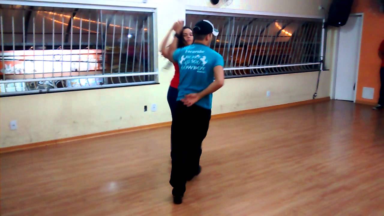 Passo de Dança Arrocha 31/08/2015 - YouTube