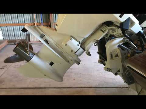 Evinrude ETEC 150HO - oil, oil injection setup, cavitation plate ...