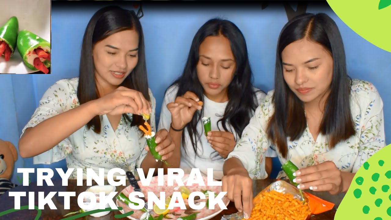 TRYING VIRAL TIKTOK SNACKS - YouTube