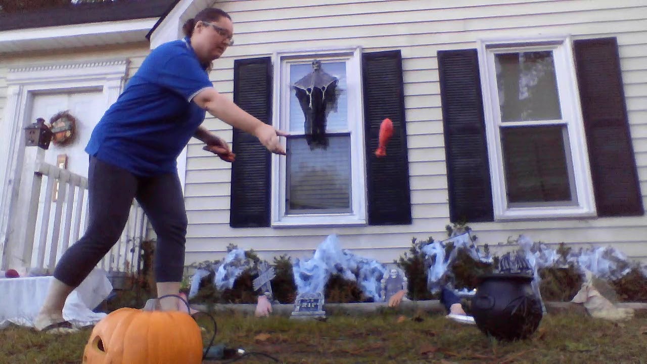 K-5 Tossing to objects - YouTube