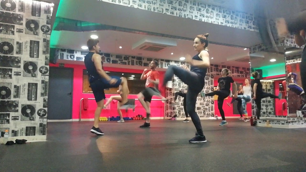 Body combat 79 track 3 - YouTube