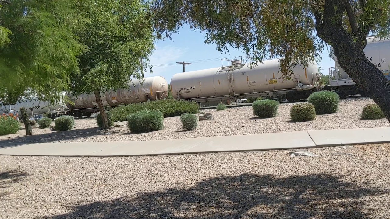 Railfanning #53: UP 5367 Outbound Manifest Train at Gilbert Road (View ...