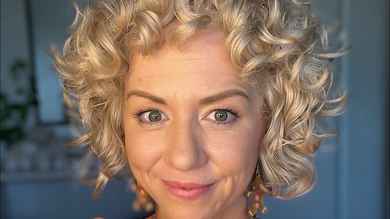 How to diffuse short naturally curly hair - YouTube