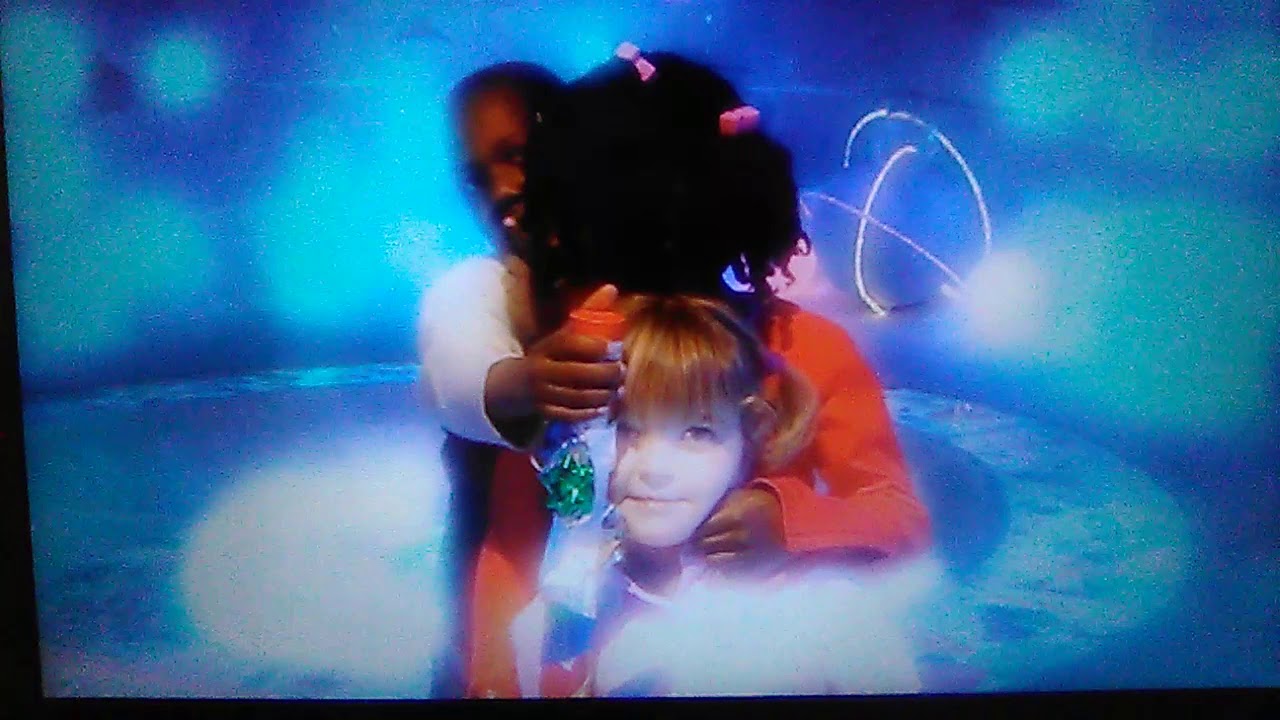 Boohbah: Musical Pipe Present Giving - YouTube