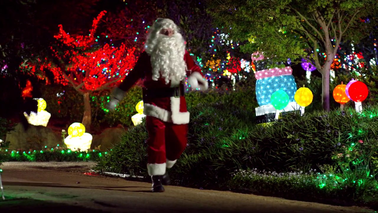 Santa's Tick Of Approval - Christmas Lights Spectacular 2016 - YouTube