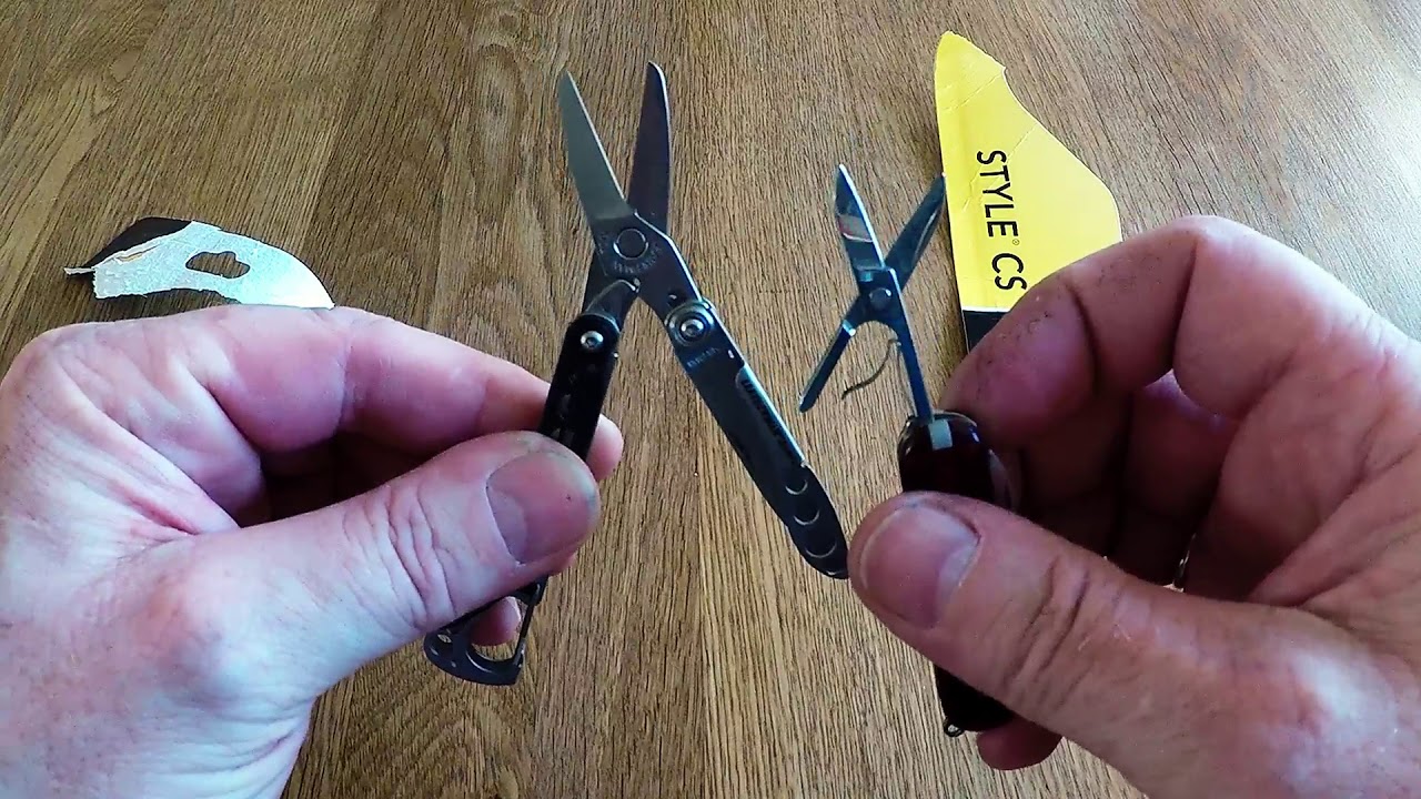 My new favorite tool, the Leatherman Style CS (bonus Skeletool) - YouTube