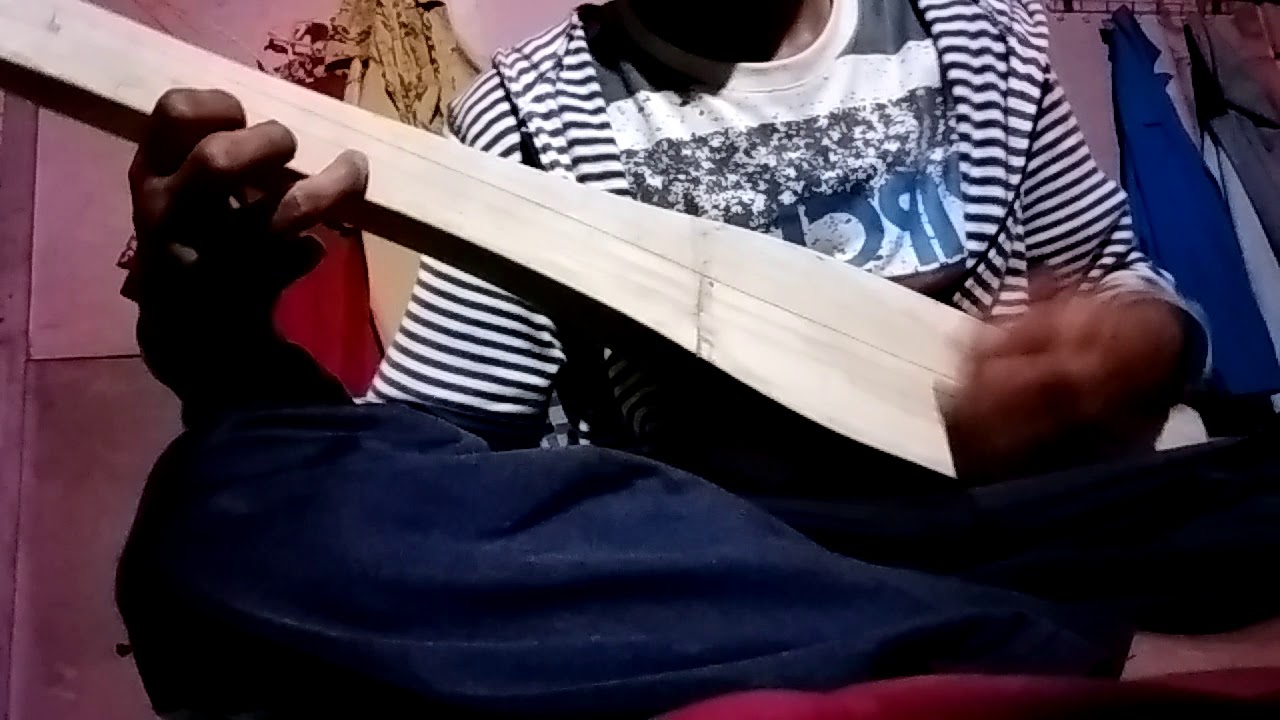 Kacapi anak atau kecapi senar tiga - YouTube