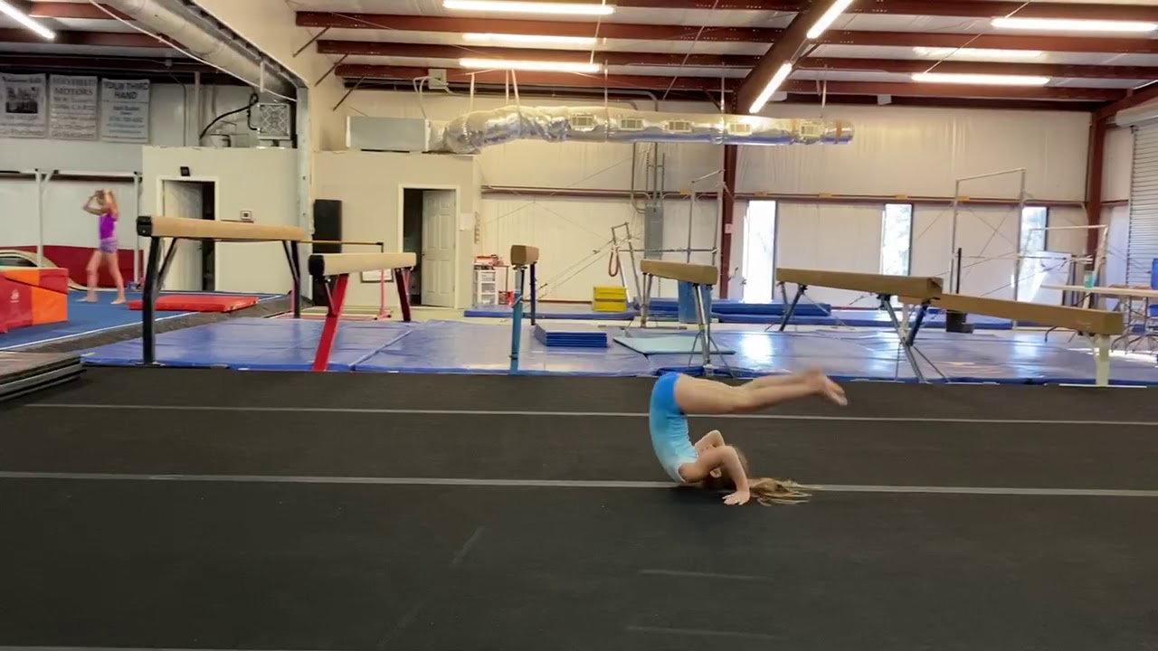 Back Pike Roll - YouTube