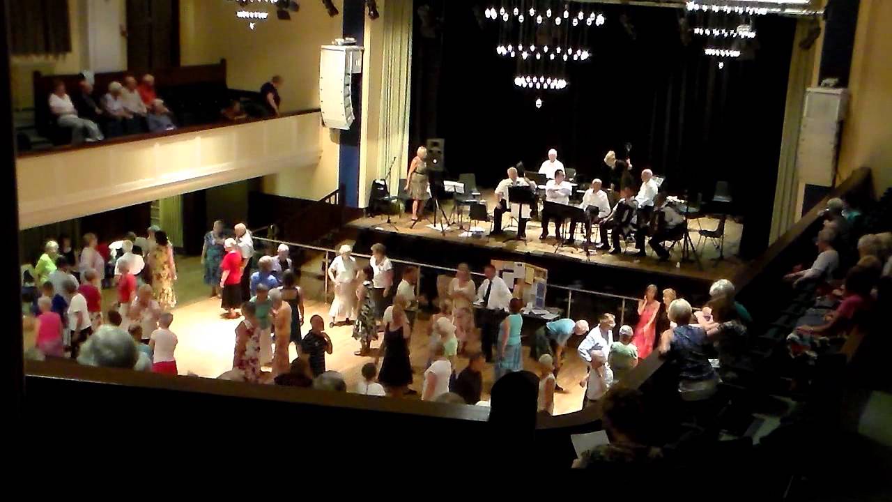 Kenny Thomson Tribute Dance - Troon Concert Hall, 4th August 2014 (Clip ...