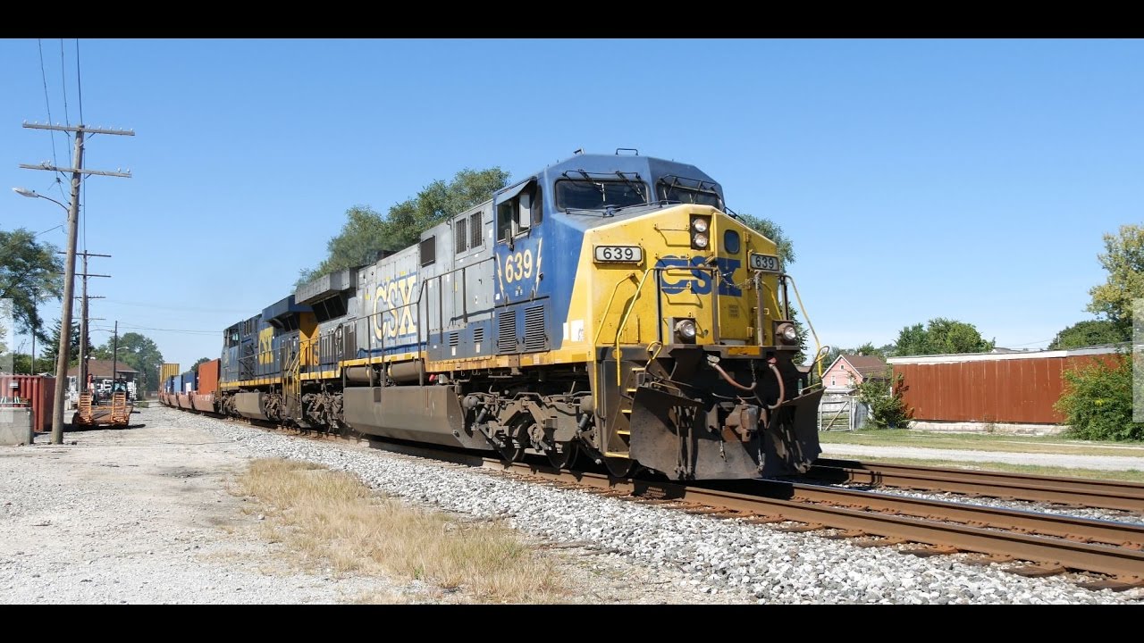 [4K] CSX montage of Fostoria Ohio with a perfect meet! - YouTube