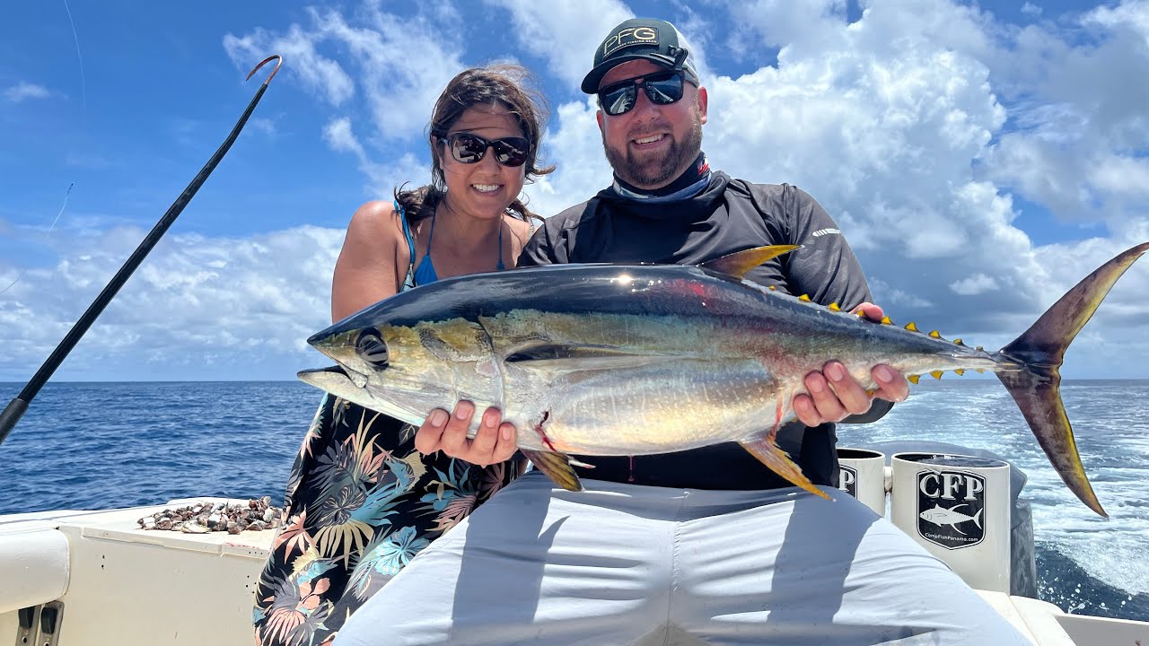 Come Fish Panama - Boca Chica Day 1 #bigtuna #roosterfish # ...